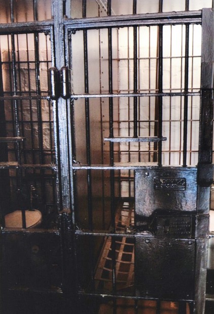 Historical society to display jail cells - Herald-Standard